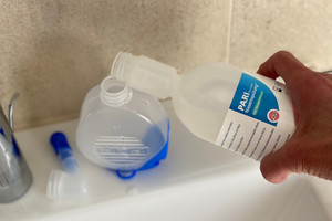 Using a nasal douche: How to irrigate your nose - PARI